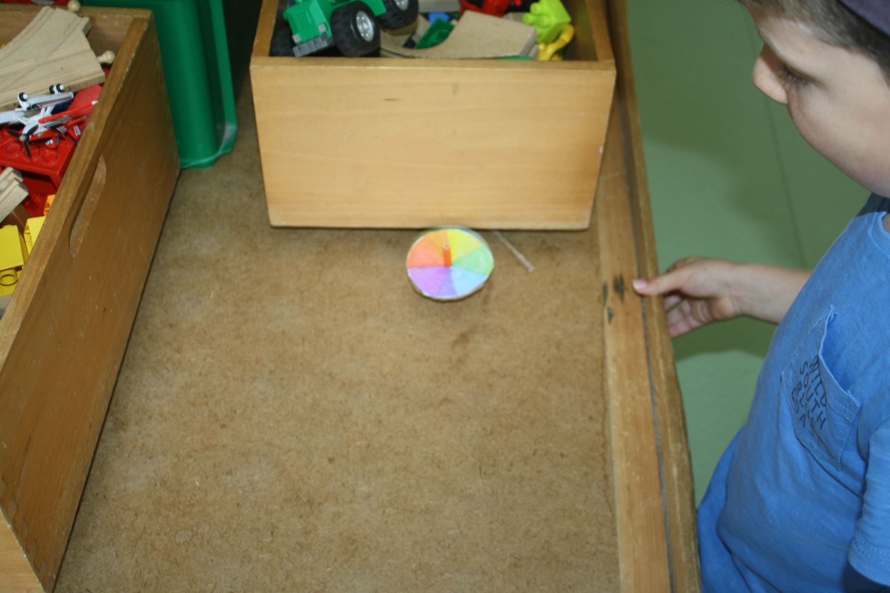 SCIENCES : LA MAGIE DES COULEURS - 117 animation jeunes